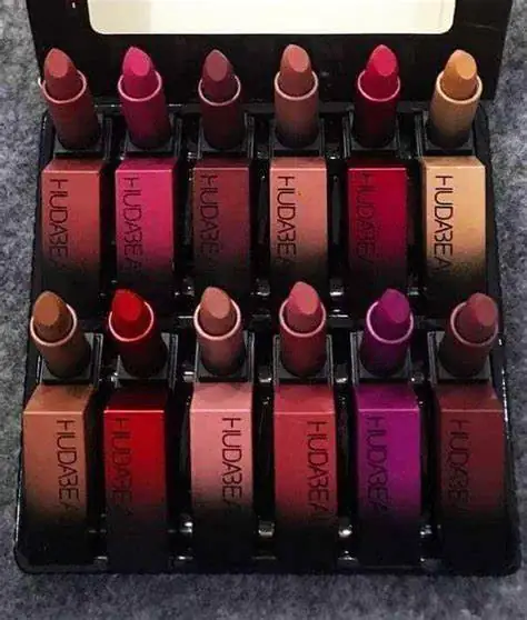 Huda beauty lipstick set store